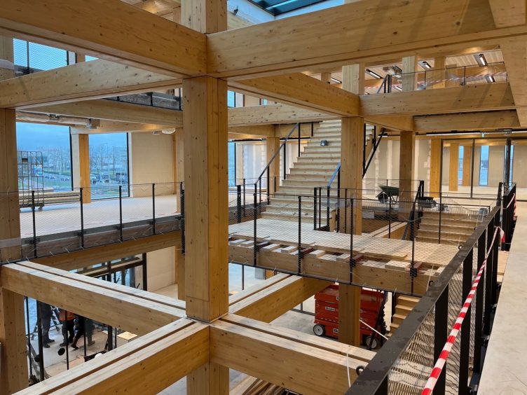 Nieuw regiokantoor Alliander in gebruik - Alliander